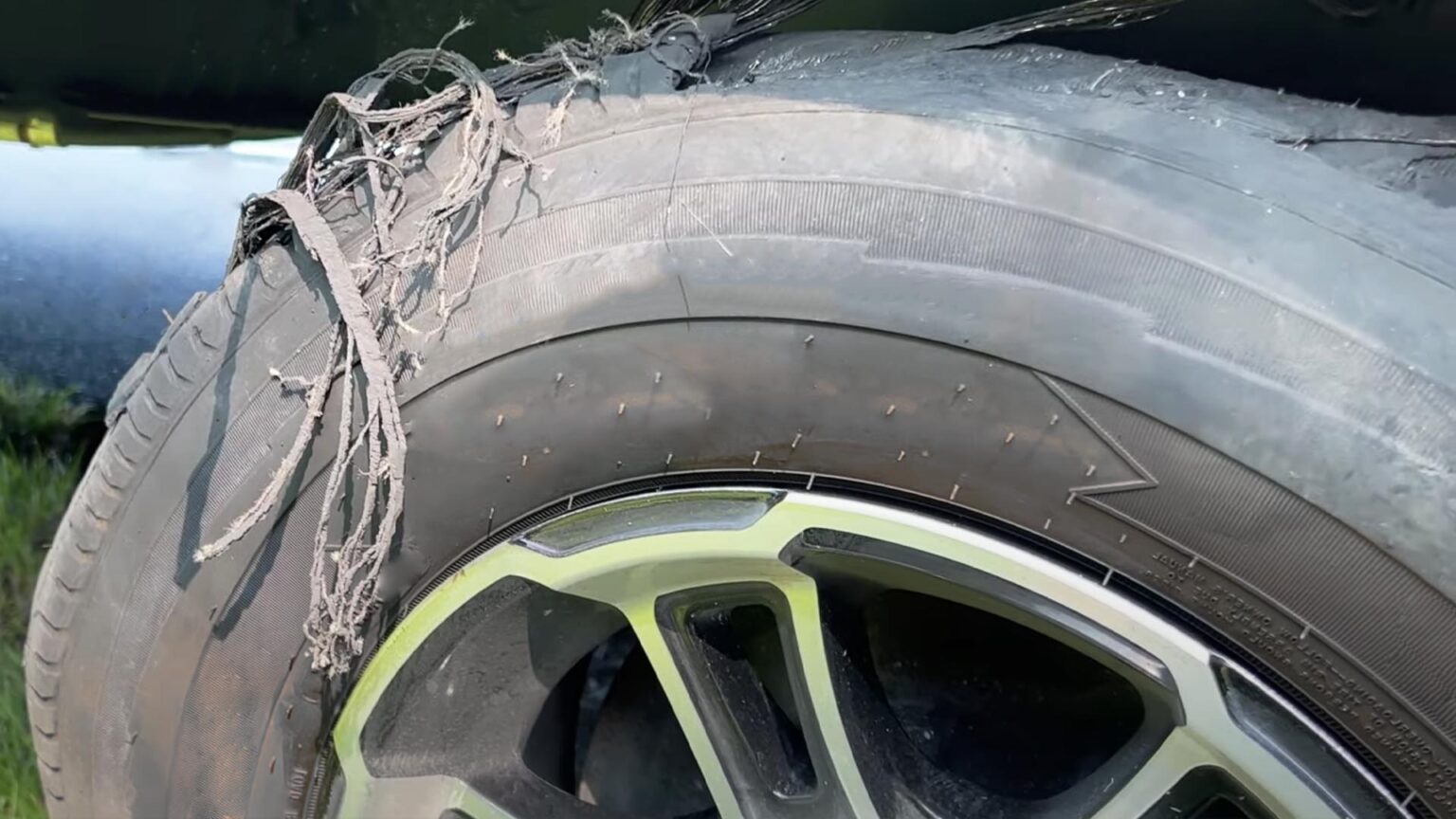 Tire Manufacturing Defects: Causes, Types and Outcomes - Tire Crunch